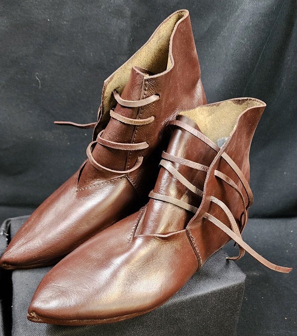 Medieval Style Leather Shoes- Size 7 | Zen Warrior Armory